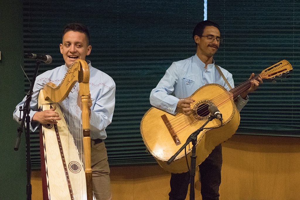 La Tambora Ranchera Los Tecuexes en el Estudio “B” del IMER. – Radio ...
